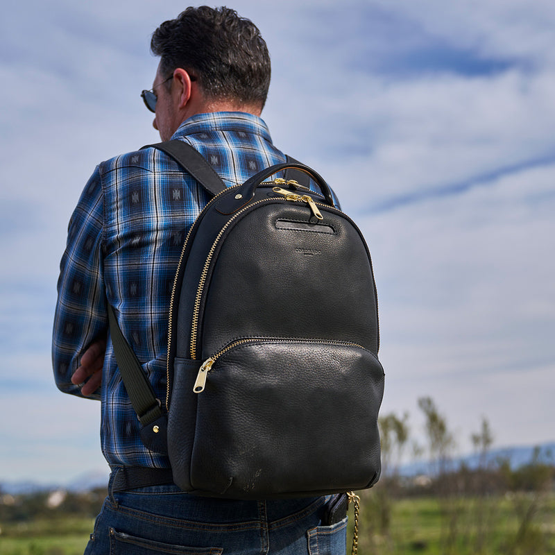 Clark Backpack No.952 | Horween® Black