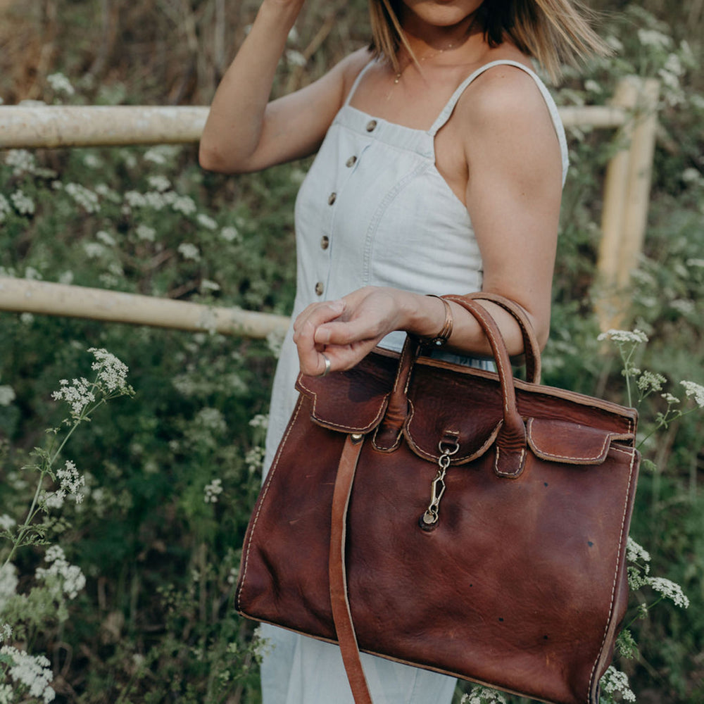 Stone Washed Satchel No. 930 (Chestnut)